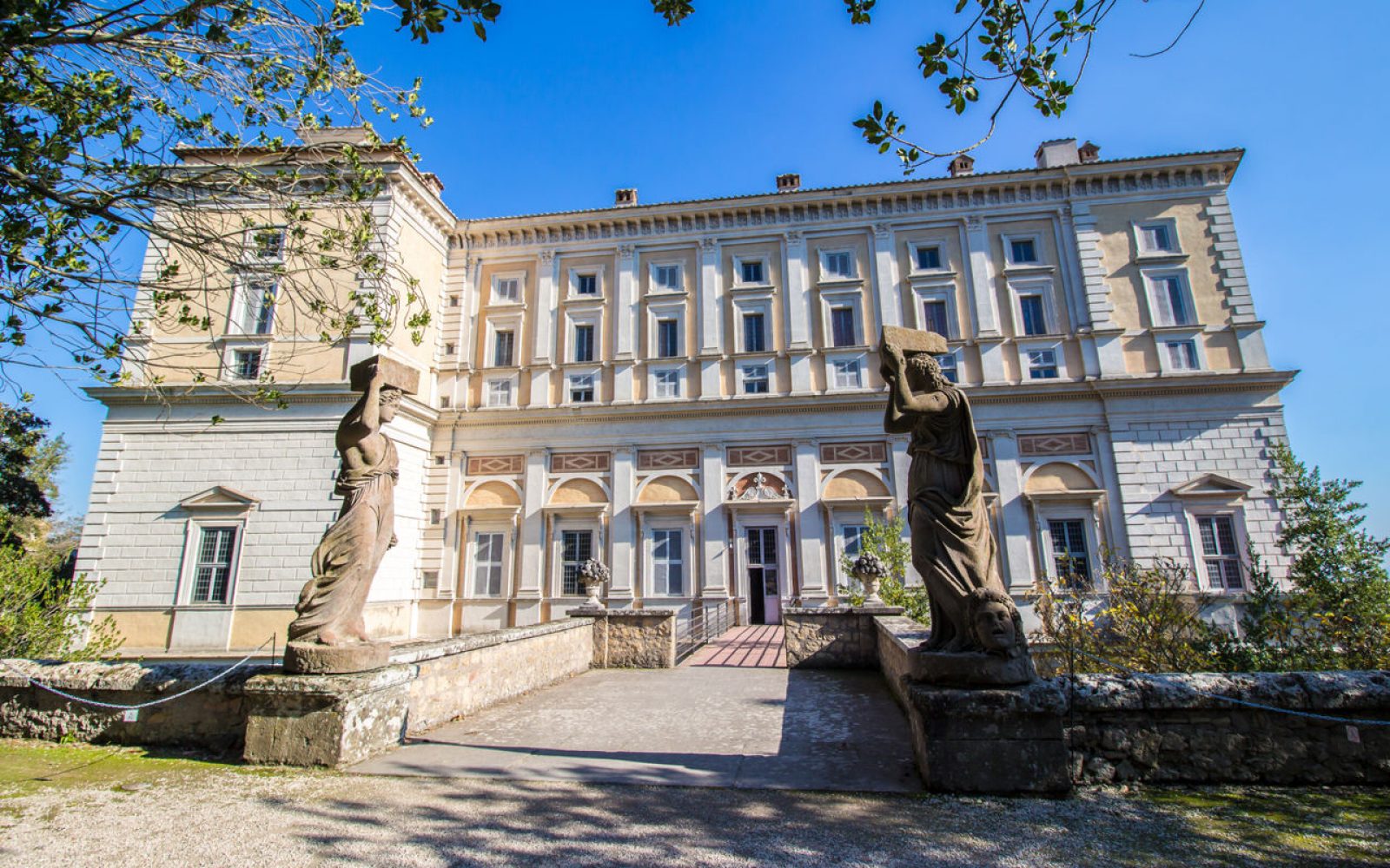 Visita Roma: Palacio Farnesio - Italia.it